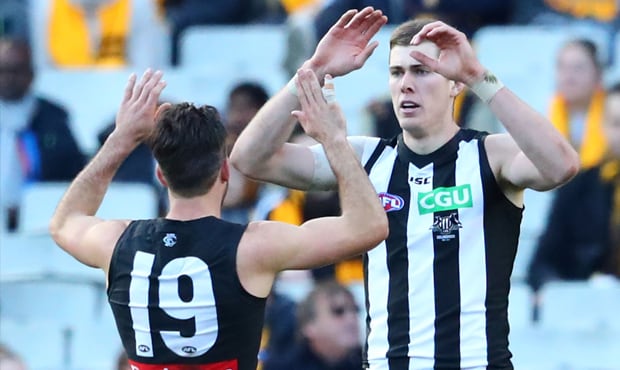 Headlines: Cox, Elliott and the milestone men