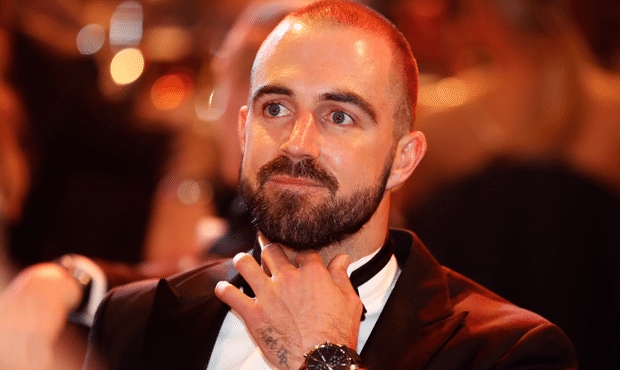 Sidebottom nearly steals the show