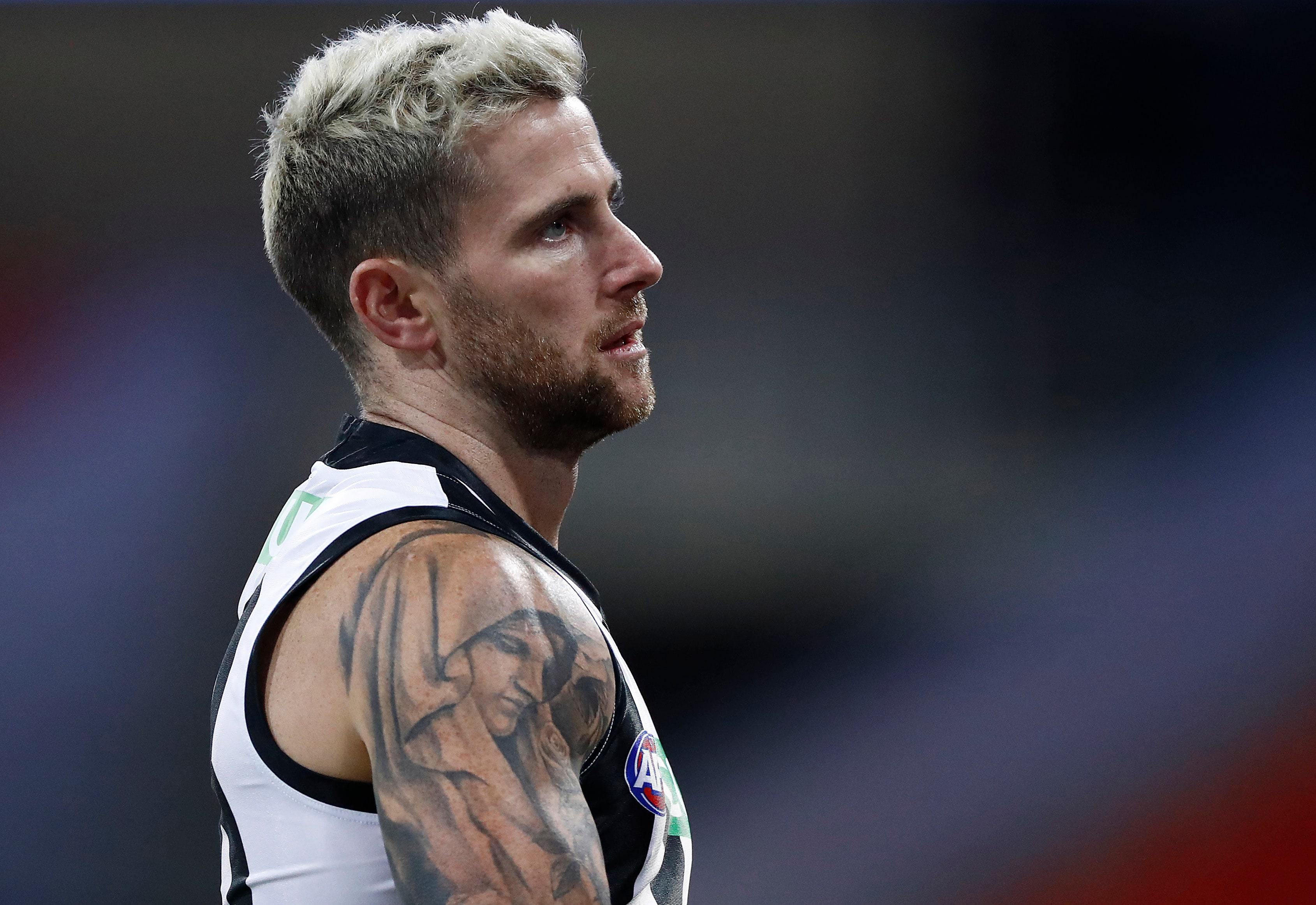 Howe to undergo surgery