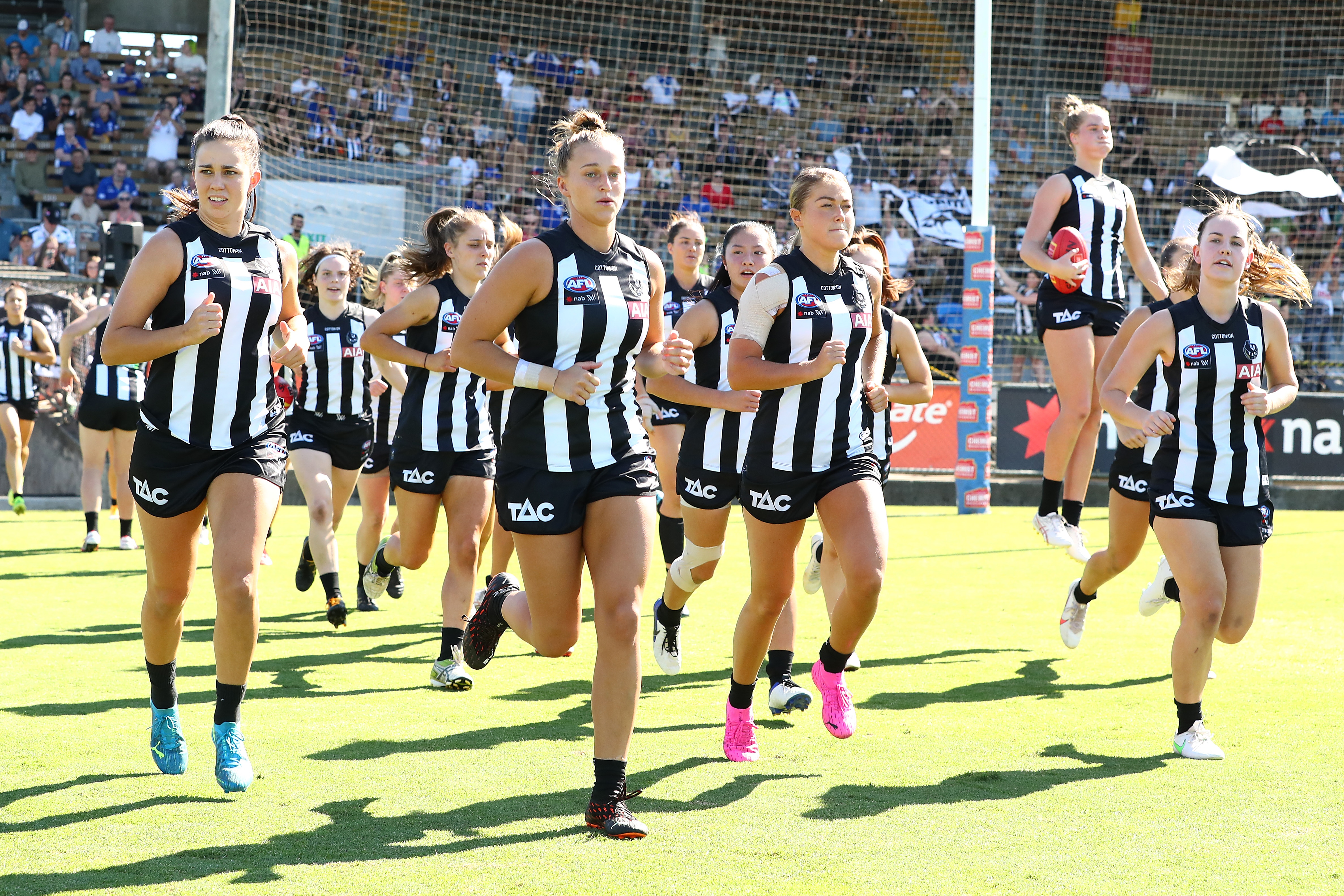 AFLW: Sign and Trade Period pushed back