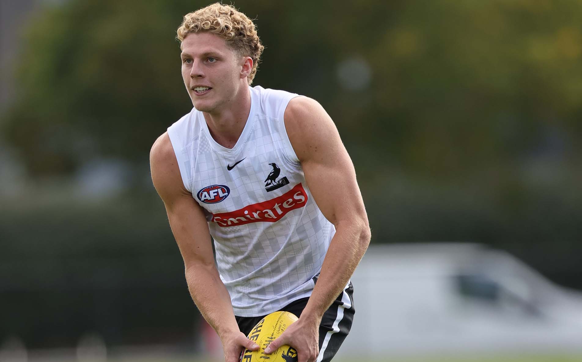 Kelly set to be available for selection