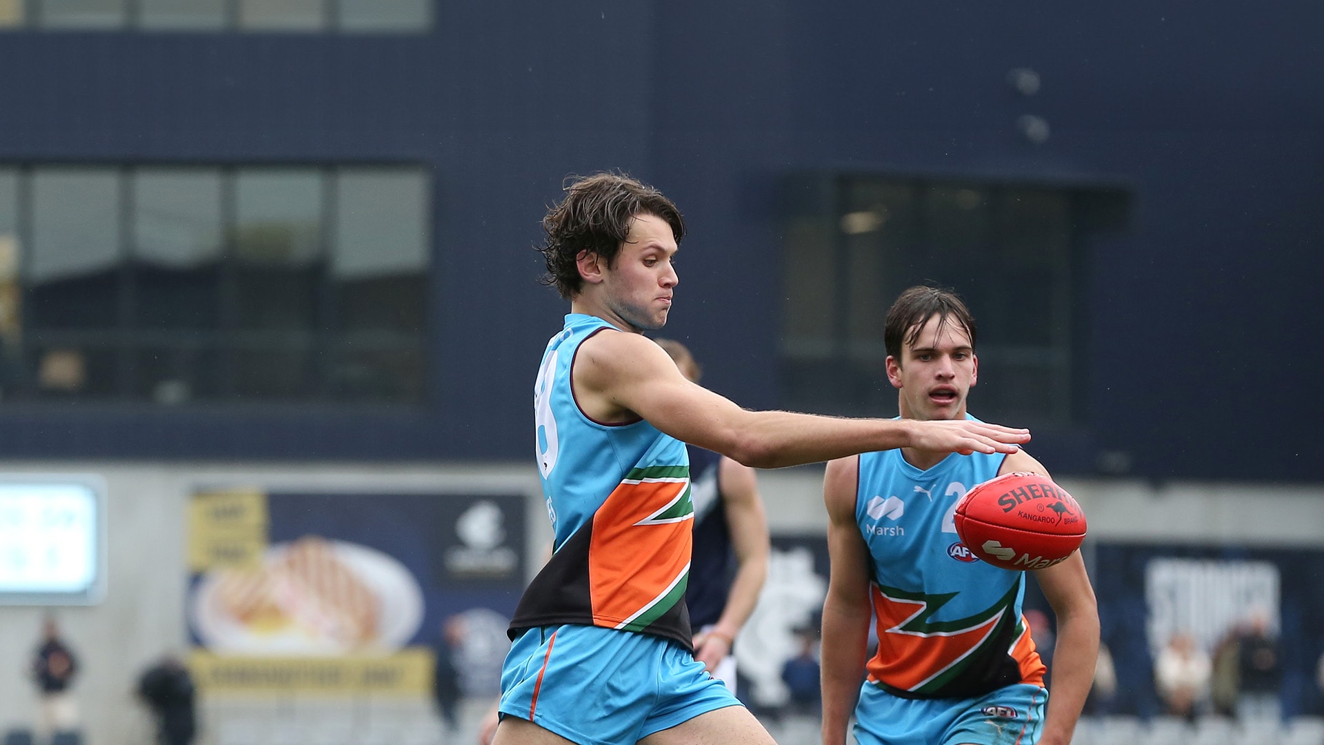 Key defender becomes Magpie with Pick 47