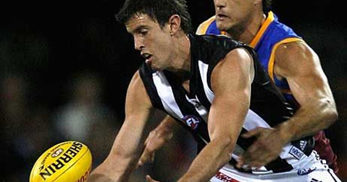 Pies stick with winning 22