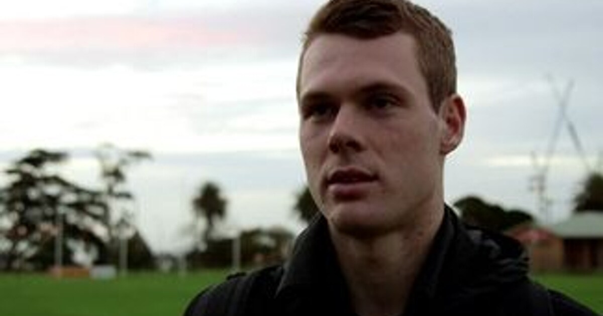 Scharenberg makes late debut