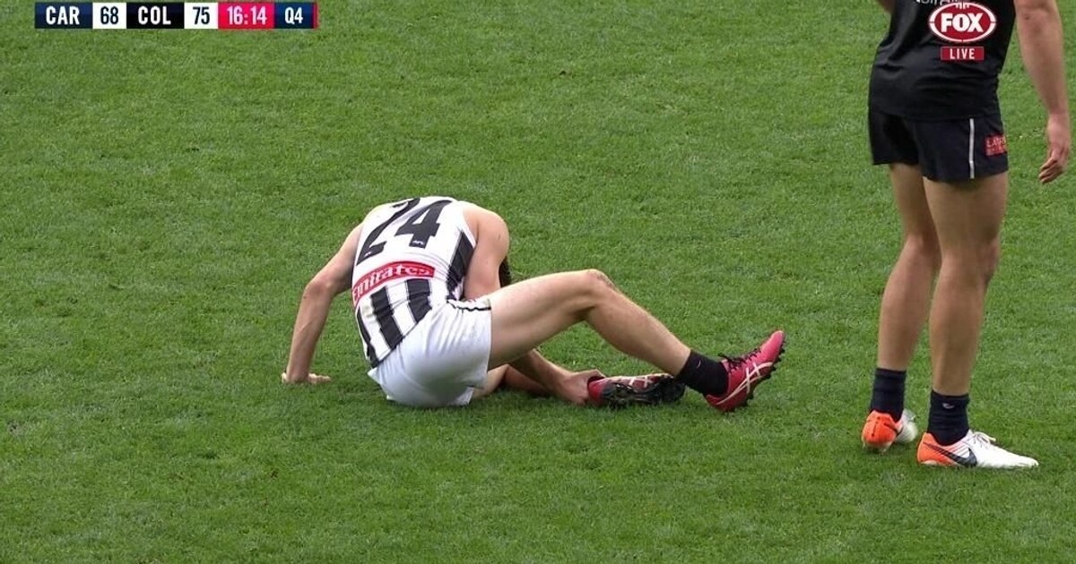 Highlights: Is this a free kick?