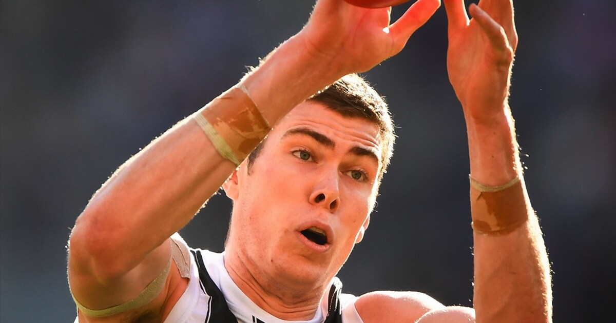 Mason takes a massive hanger