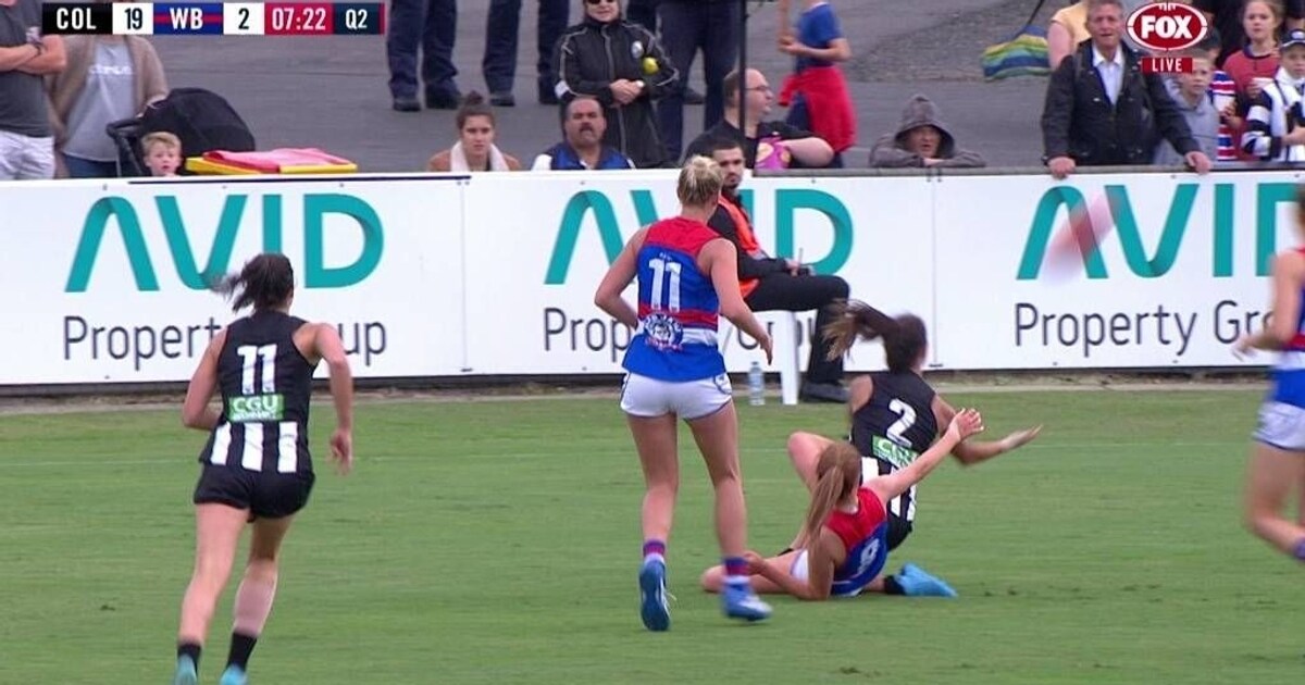 AFLW Highlights: Molloy's magnificent mark