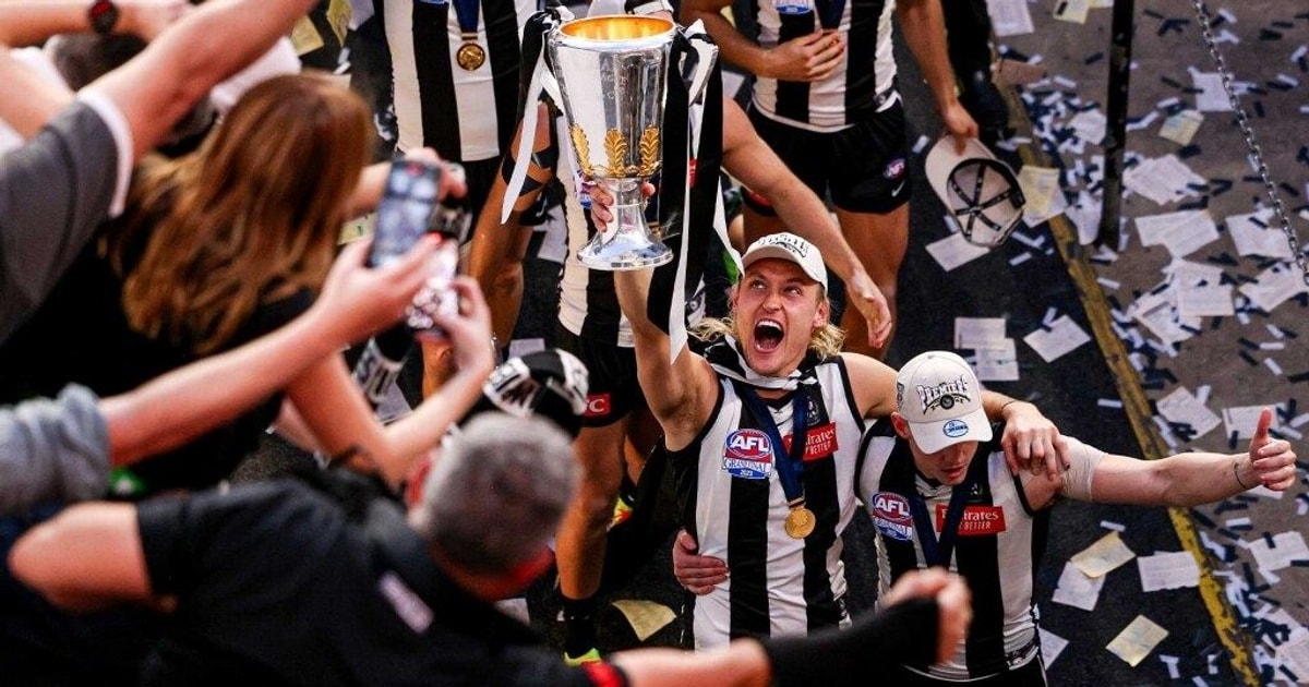 Sweet 16: Follow the premiership cup on the lap of honour