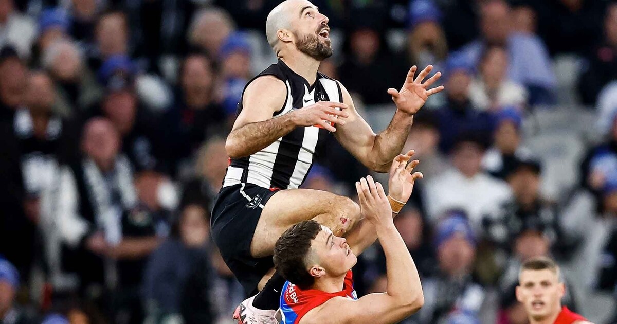 Sidebottom's mark of the year contender!