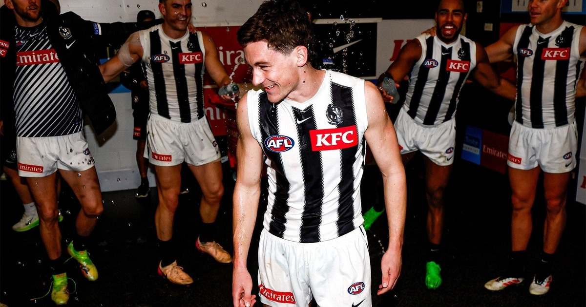 Behind the scenes of Roan Steele's debut game