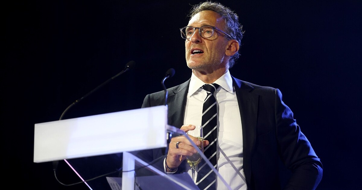 Barry Carp's E.W Copeland Trophy address