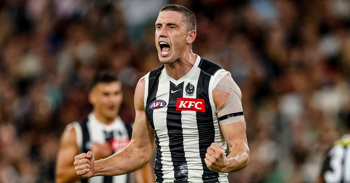 Pies open season with thrilling win